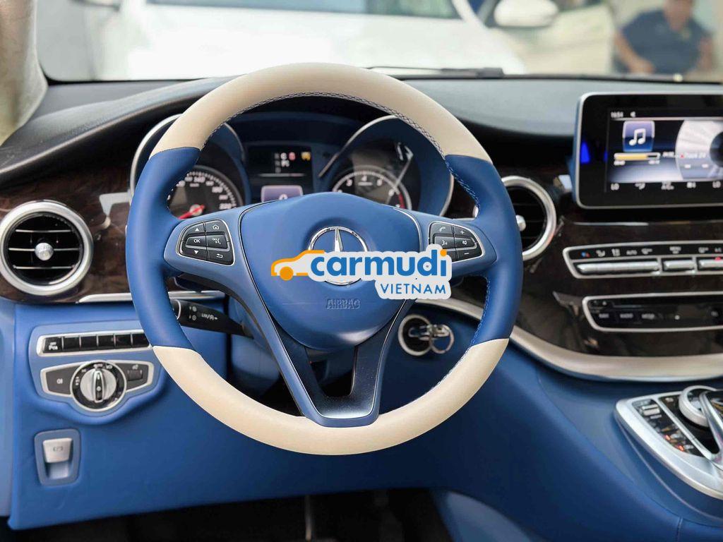 Mercedes Benz V250 up nội thất Christian Dior: Giá bán & khuyến mãi mới ...