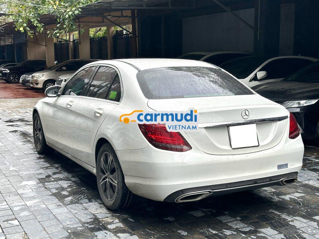 Mercedes C180 AMG phiên bản plus sản xuất 2019: Giá bán & khuyến mãi mới 1/2024
